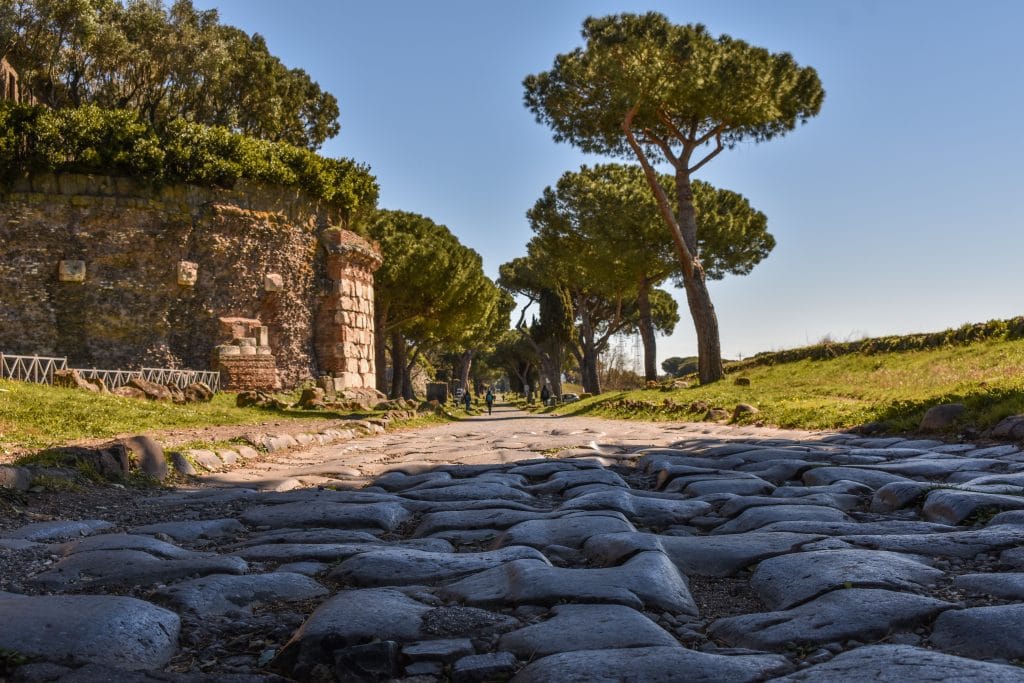 Is it true that all roads lead to Rome? - Life in Italy